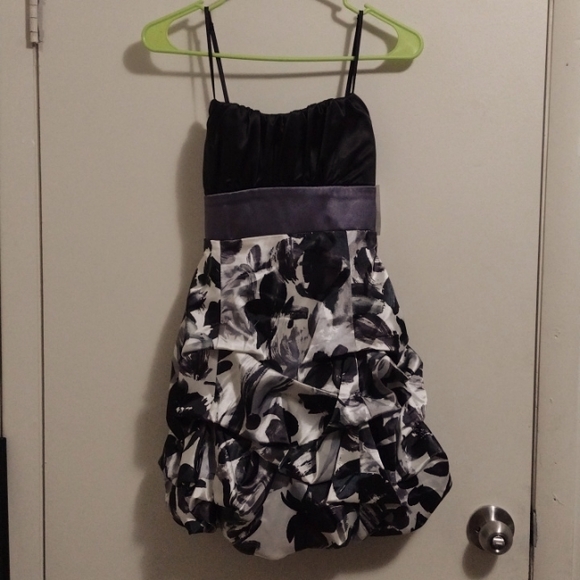 Ruby Rox | Dresses | Nwt Ruby Rox Black White Silver Floral Shiney ...